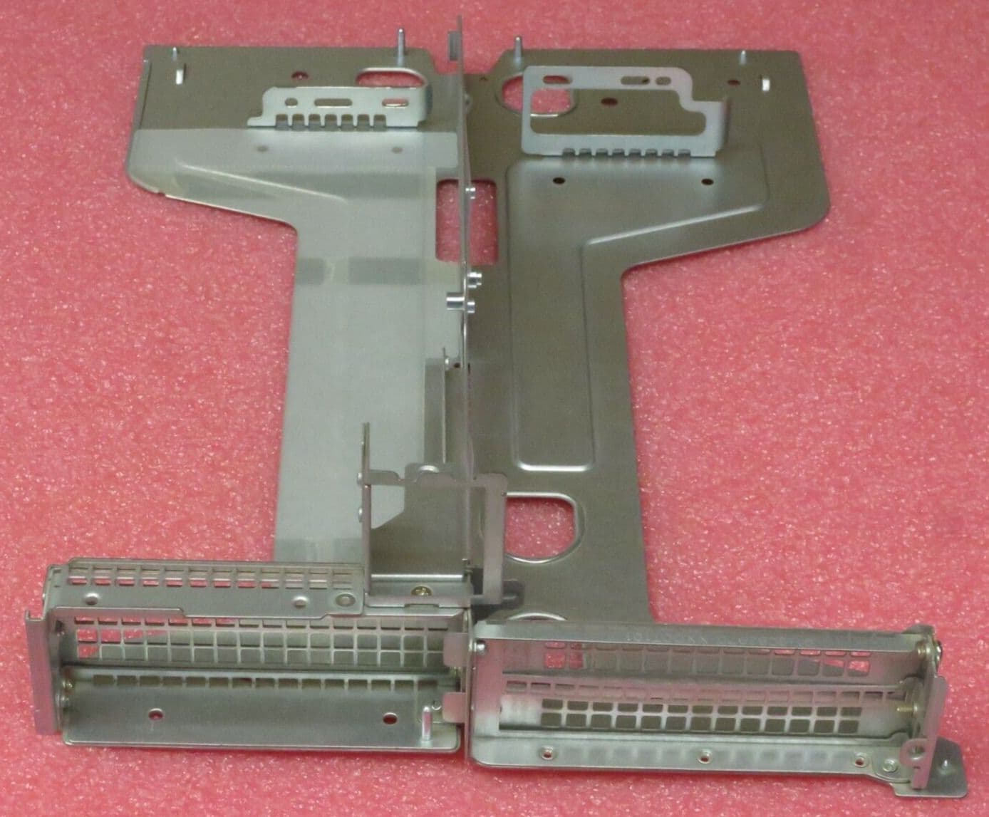 Supermicro Metal GPU Riser Cage Bracket 01-SC82968-XX00T-101