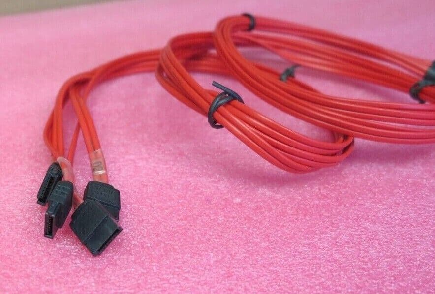 Supermicro Mini-SAS SFF-8087 To 4 x SATA Server 100cm Cable