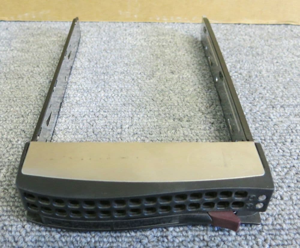 SuperMicro SC93301 3 5 inch Hot-swap SAS / SATA Hard Disk Drive Caddy Tray