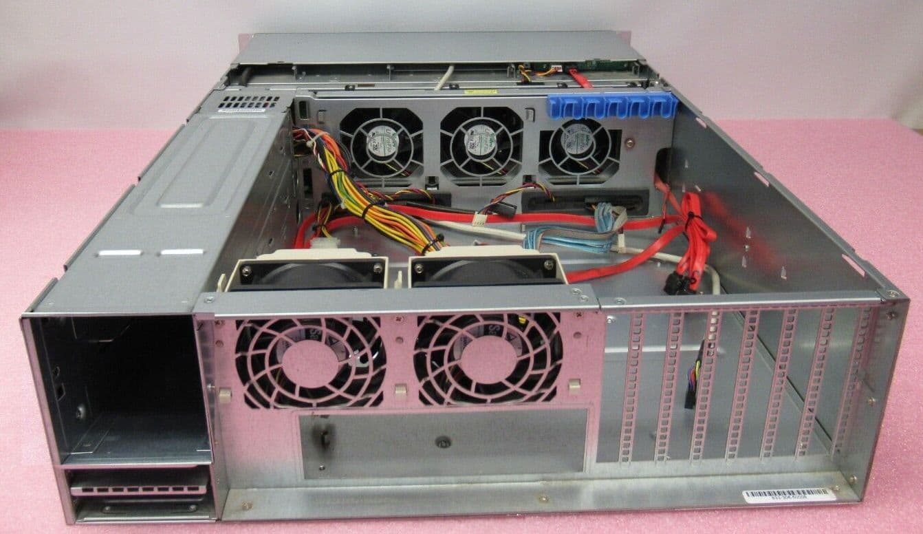 SuperMicro SuperChasis CSE-836 24x3 5" Bays Rack Server Chassis 3U no Mobo