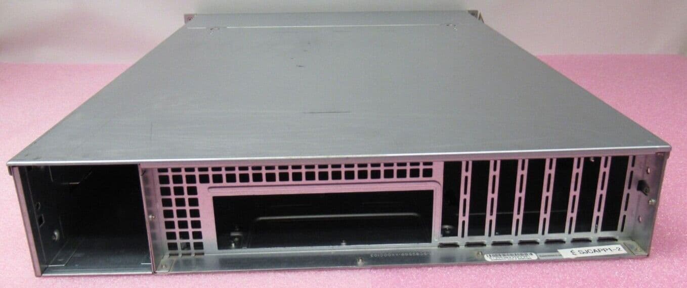 Supermicro SuperChassis CSE-213 16 x 2 5" Bay 2U Rack server Chassis ...