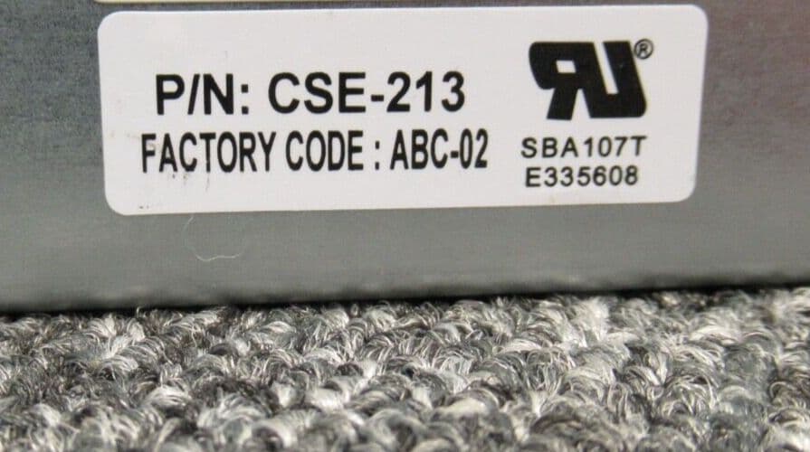 Supermicro SuperChassis CSE-213 16 x 2 5" Bay 2U Rack server Chassis ONLY NO MOB