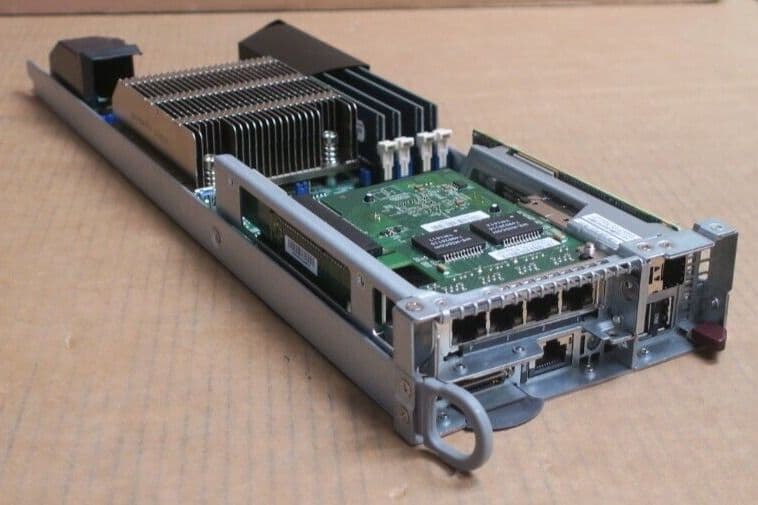 Supermicro SuperServer 5038ML-H8TRF 16-Bay 8-Slot Chassis 5x X10SLD-F Nodes