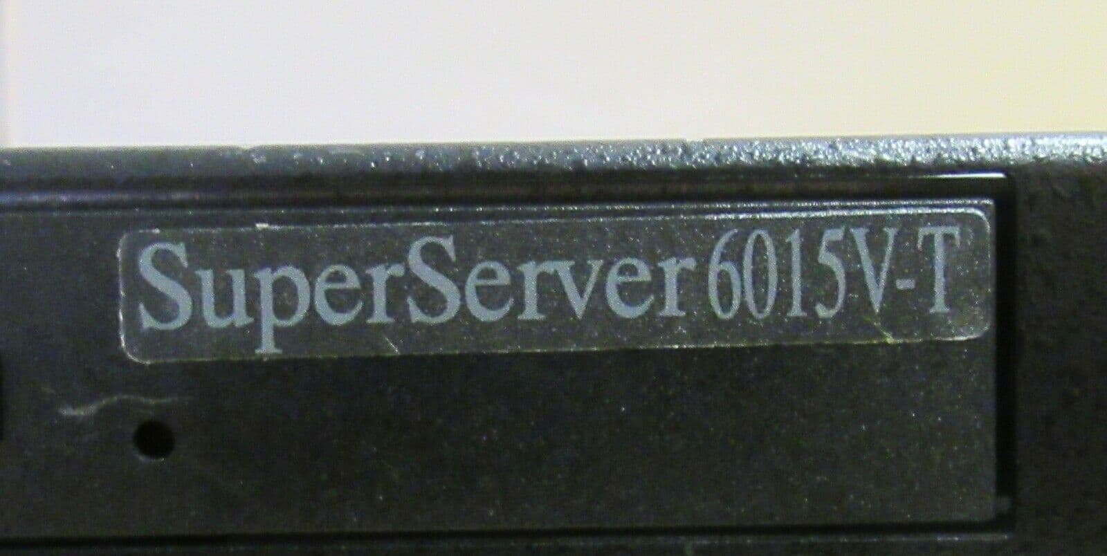 Supermicro SuperServer 6015V-T 2x 1GB Ram 2x SAS Bays 520W PSU DVD ROM ...