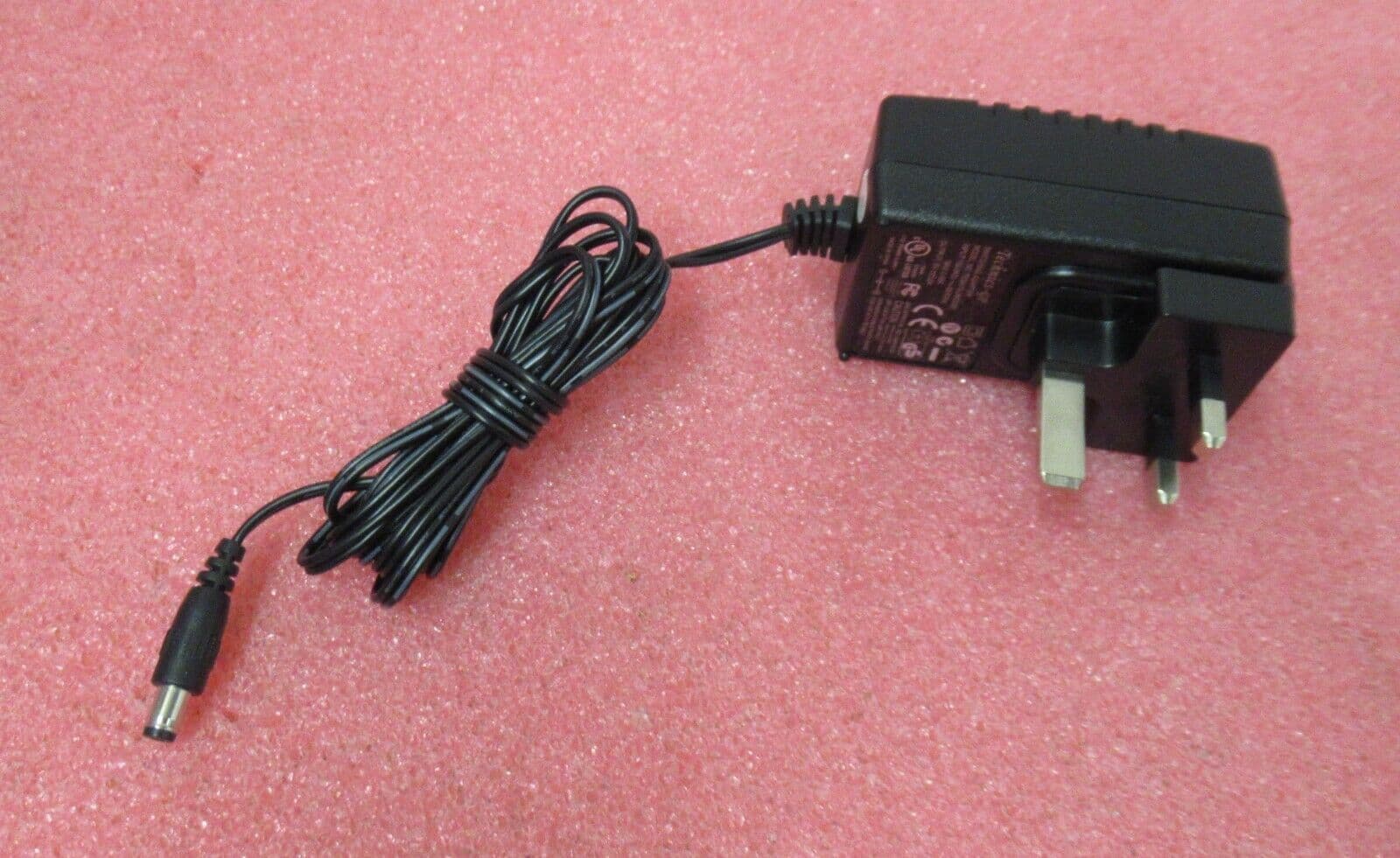 Technics-GP TESA1G-0503000 UK 3 Pin Plug Switching AC Power Adapter 5V ...