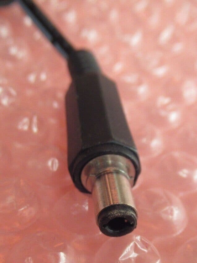 Unfive UNK310-0520 UK 3-Pin Plug AC Power Adapter 10W 5V 2A