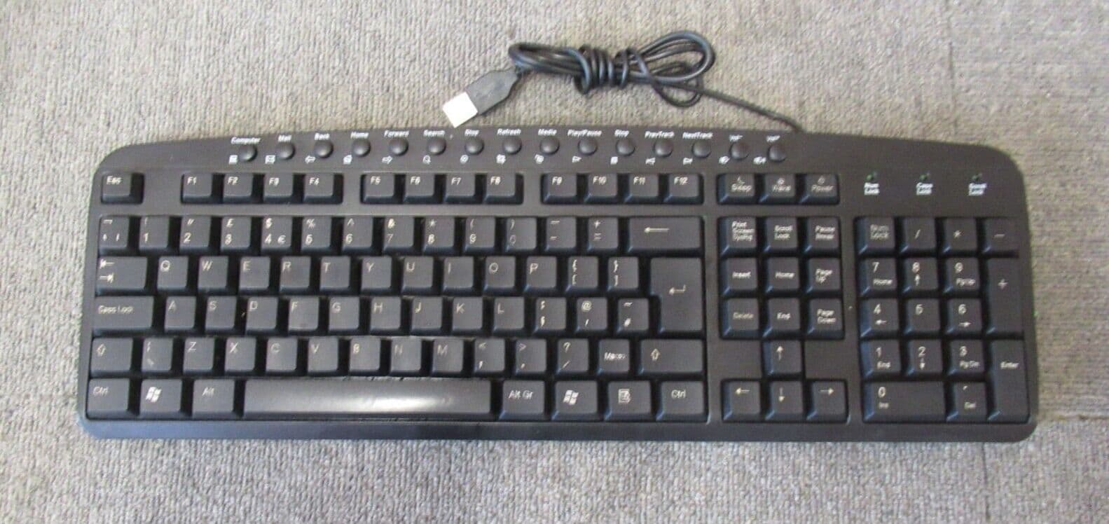 USB Wired Black UK QWERTY 15 Hot Keys Multimedia Keyboard
