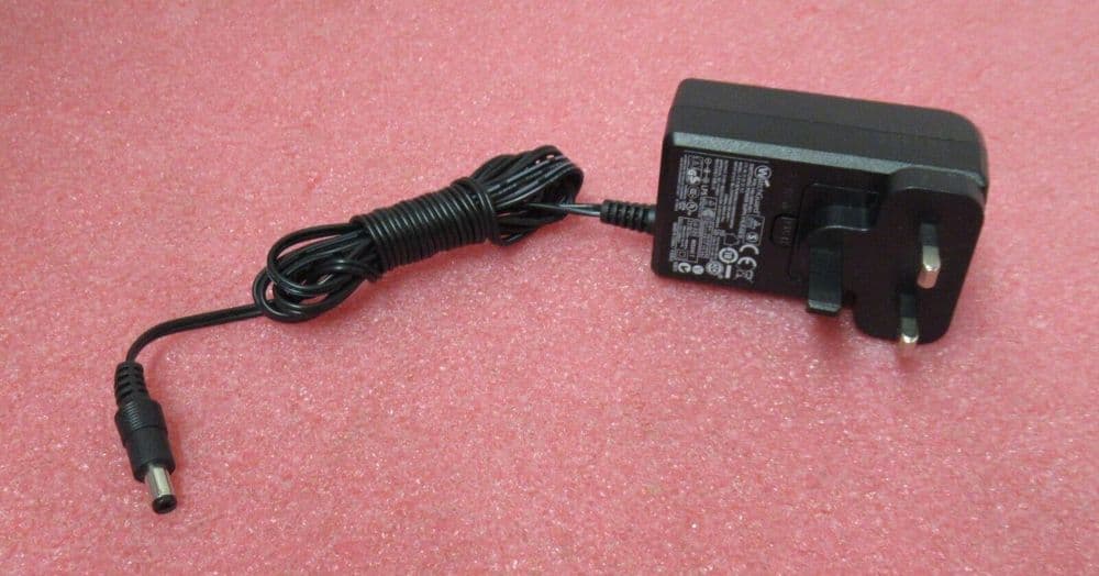 WatchGuard 140-3695-001 UK 3 Pin Plug Switching AC Power Adapter 12V ...