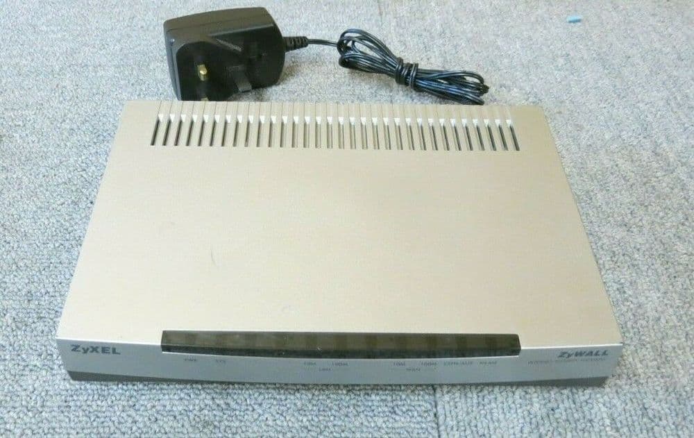 Zyxel ZyWALL 10W Wireless Ready Firewall And VPN Router And AC Power ...