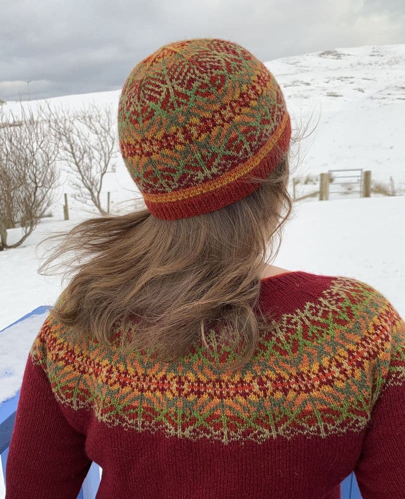 Autumnsong Sweater - Mandy Moore - Olach Designs