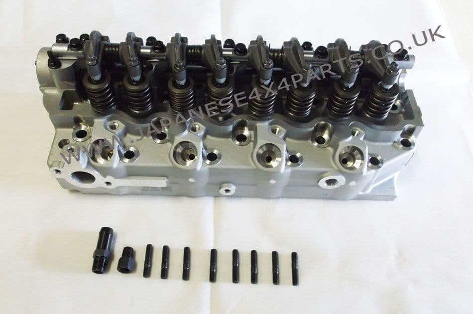 Mitsubishi L200 2 5D/2 5TD Pick Up K64 2WD - Engine Cylinder Head ...