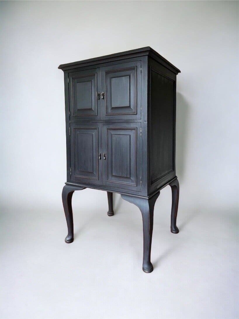 Vintage Solid Mahogany Lift Top Black Painted Music Stereo Cupboard Cabinet