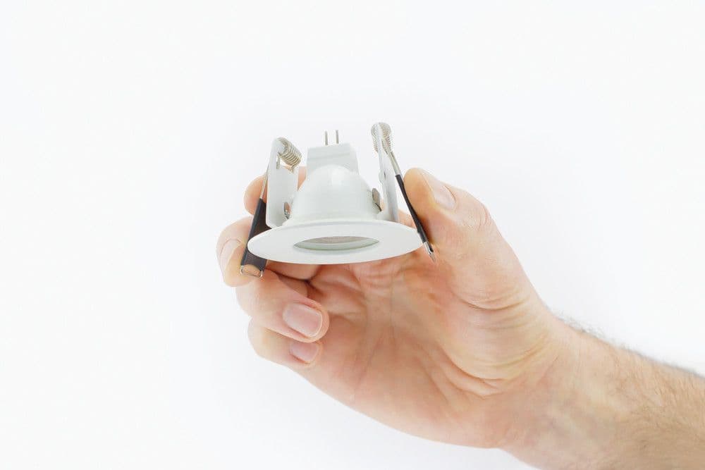 EVOFIRE MINI FIRE RATED DOWNLIGHT 45MM CUTOUT IP65 WHITE ROUND INTEGRAL