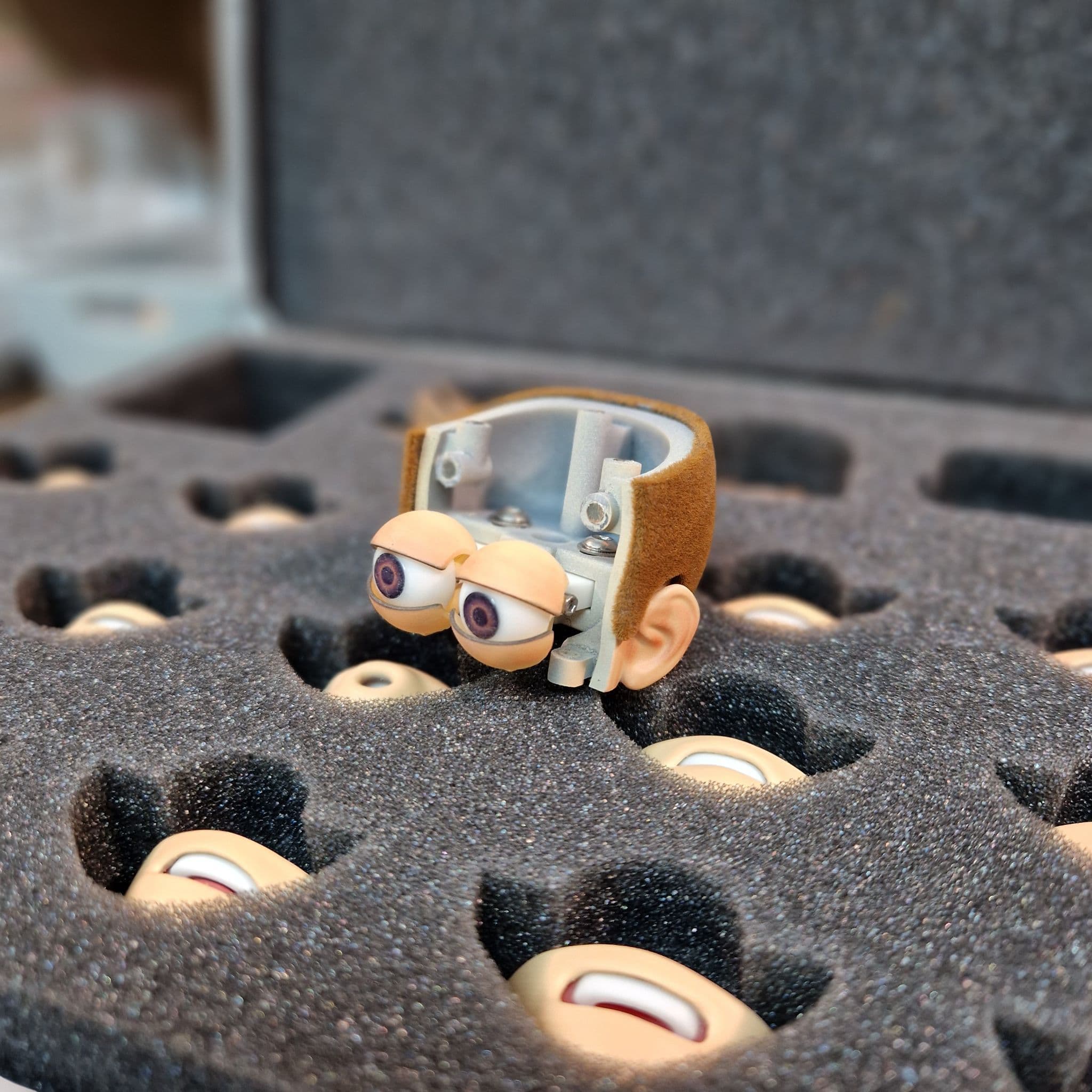 Advanced Puppet Head - Male