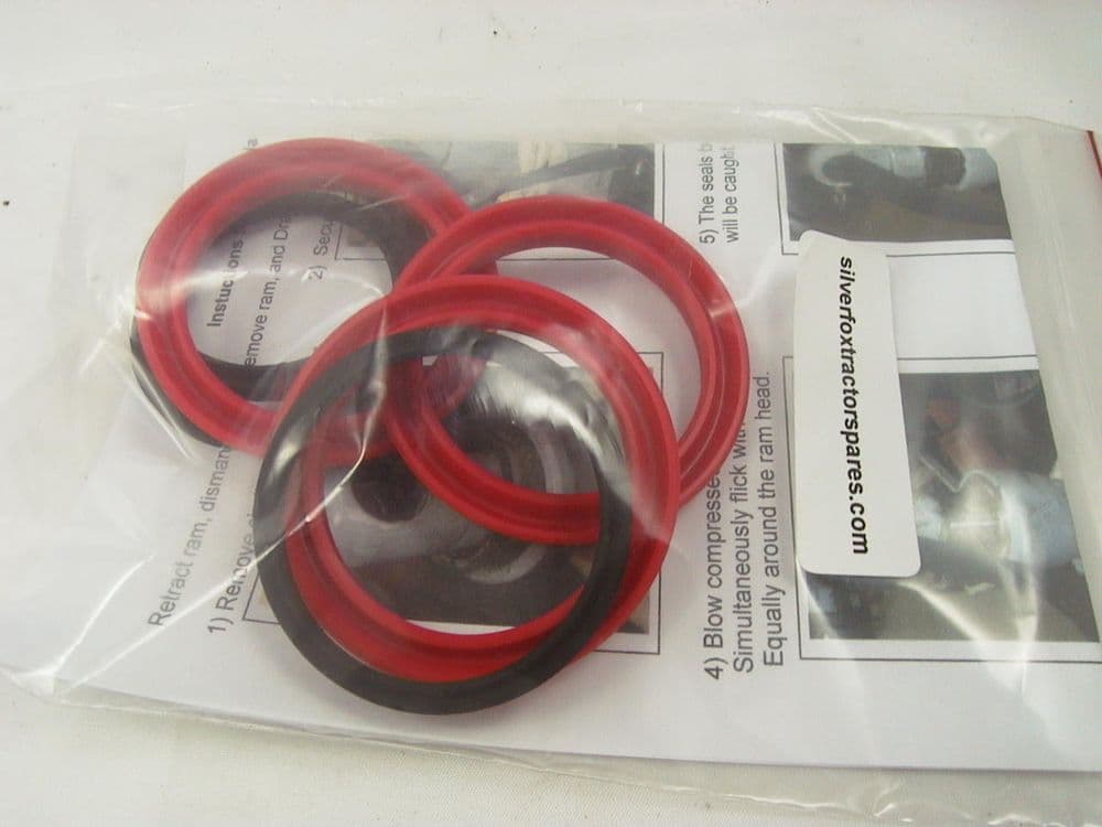 Ferguson TE20 Banana Loader Ram Seal Repair Kit X 3 Spring clip type cap