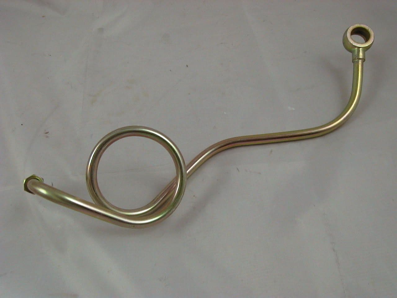 Ferguson TEF Tractor Fuel lift pump >Filter Assy Fuel Pipe