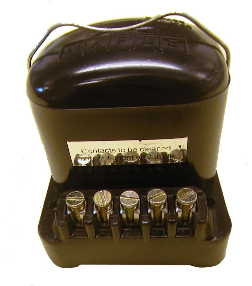 Fordson Major Voltage Regulator/Control Box 12v Bakelite Type