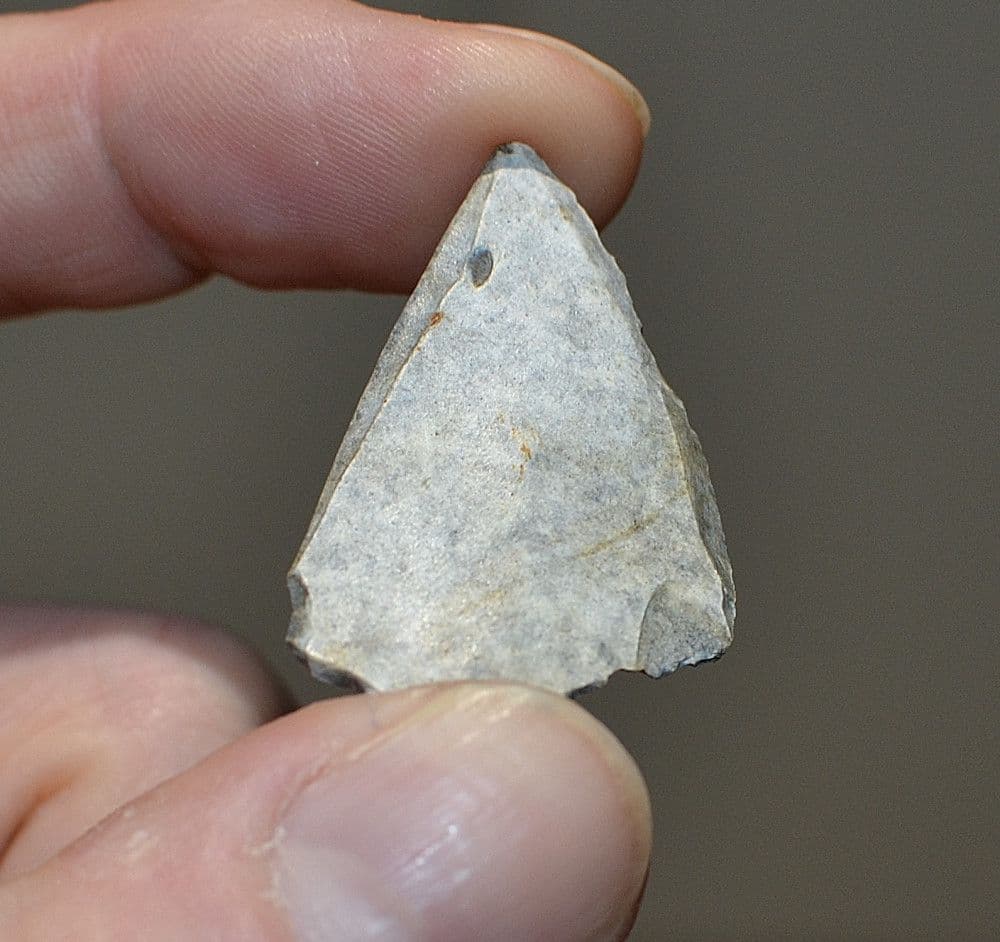 A good Mesolithic Portland Chert flake arrowhead Portland Bill Dorset ...