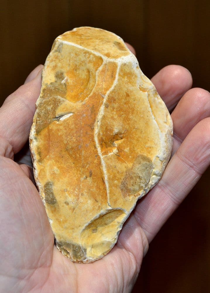 A large attractive Lower Paleolithic unifacial flint hand axe Kimbridge ...