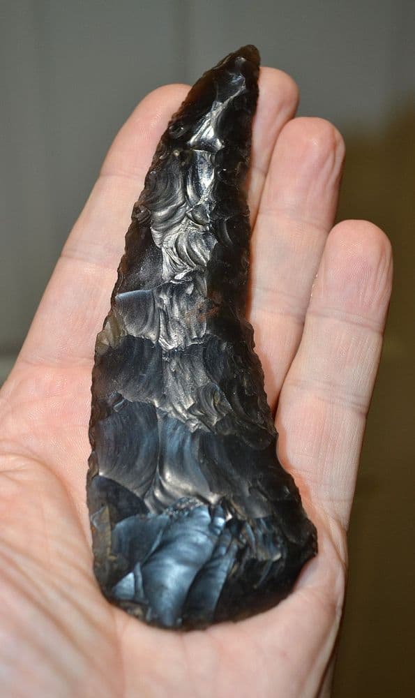 A large very rare and exquisite "Museum quality" Neolithic flint sickle ...