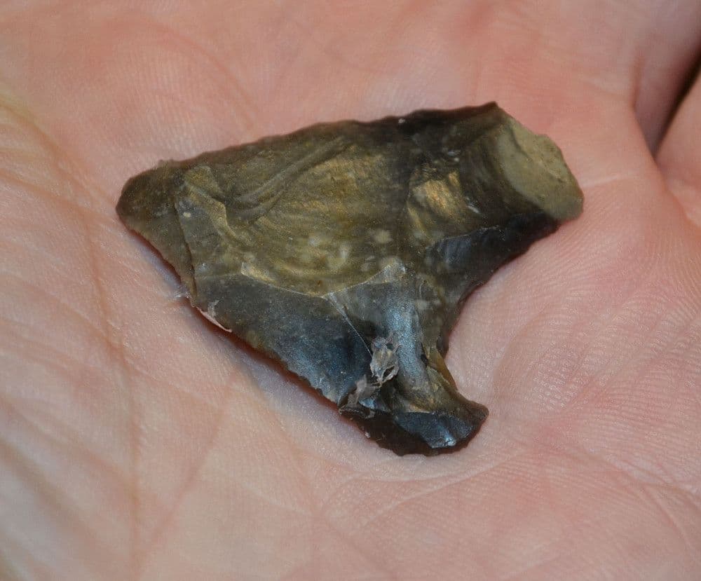 A very nicely worked Neolithic flint notched scraper / arrow ...
