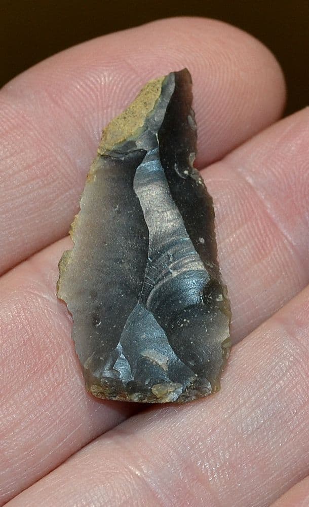 An excellent Upper Paleolithic unifacial flint arrowhead River Orwell ...