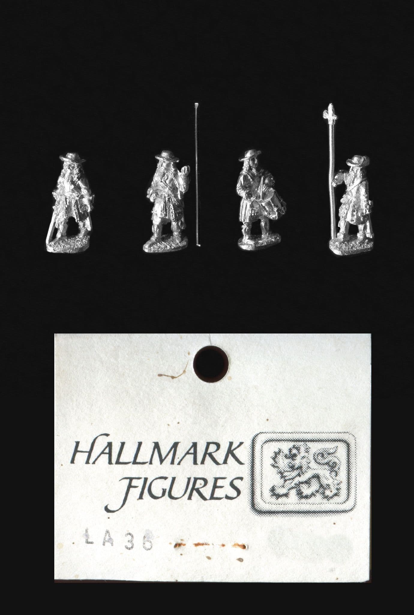 Hallmark 15mm League of Augsberg LA36 Infantry Command in Hat Marching 4