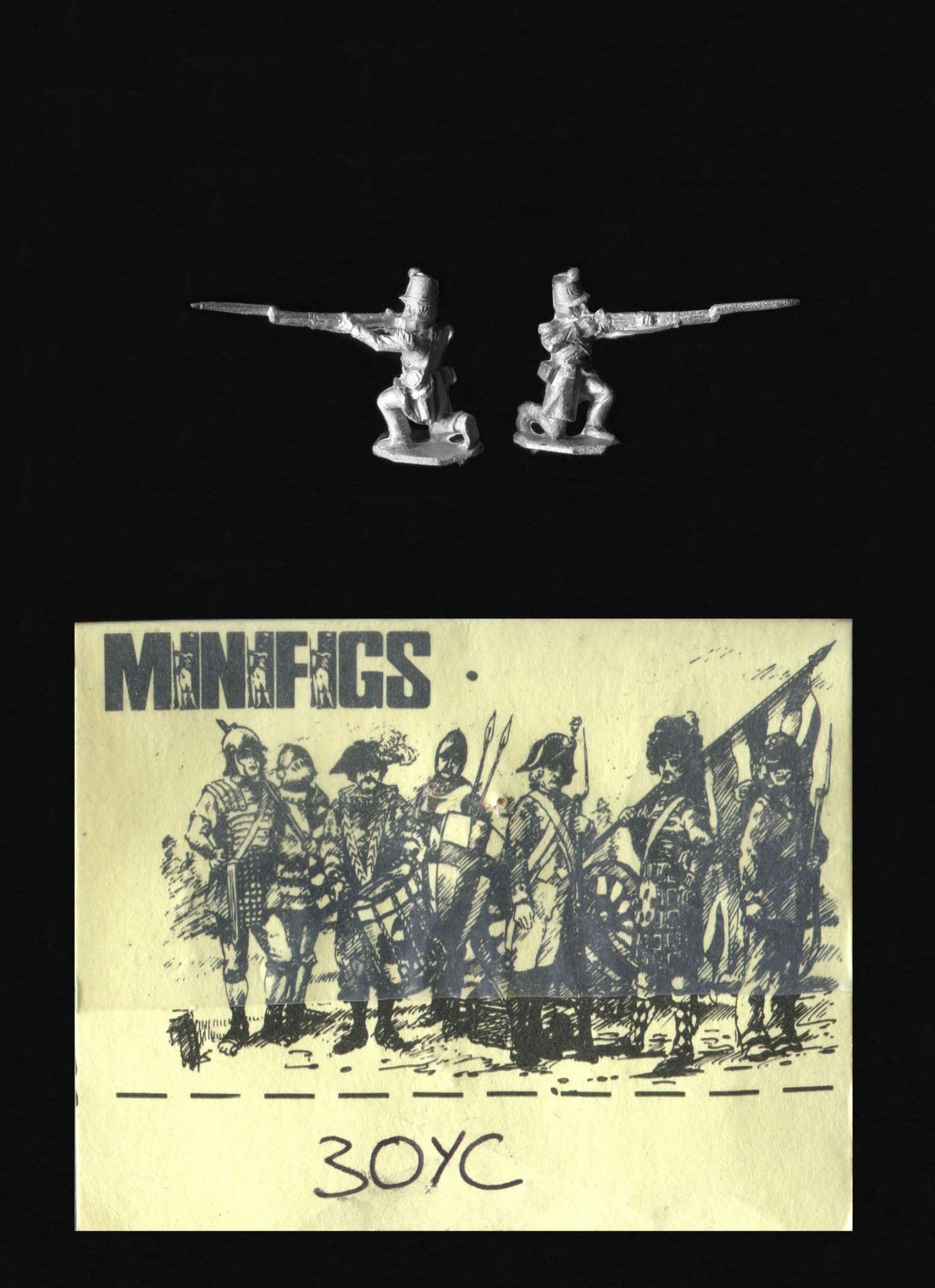 Minifigs 15mm ACW 30YC Marine Kneeling Firing Shako x 8 figs