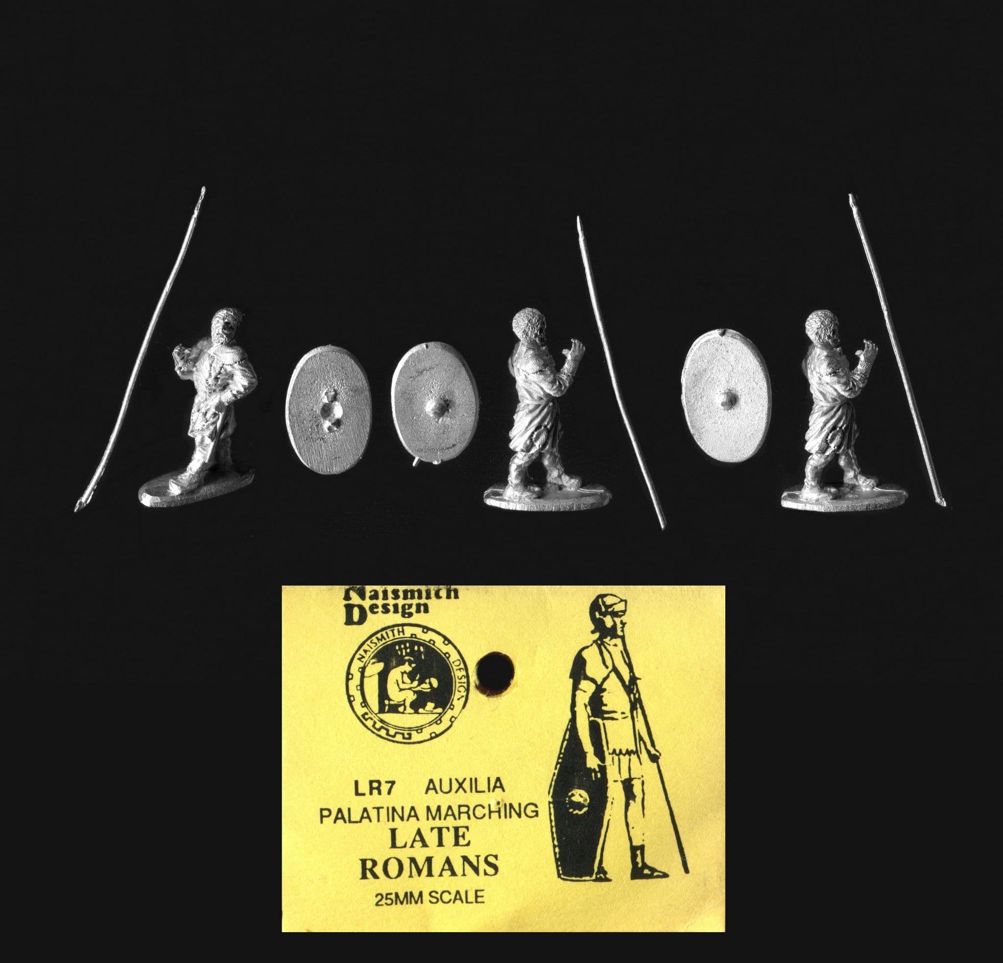 Naismith 25mm Late Roman LR07 Auxilia Palatina Marching 3 figs