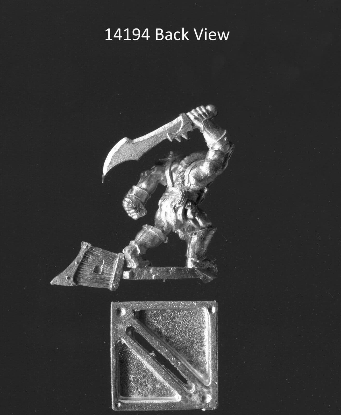 Reaper Miniatures 25mm/28mm Fantasy 14194 Kak Urgh Lesser Orc Captain