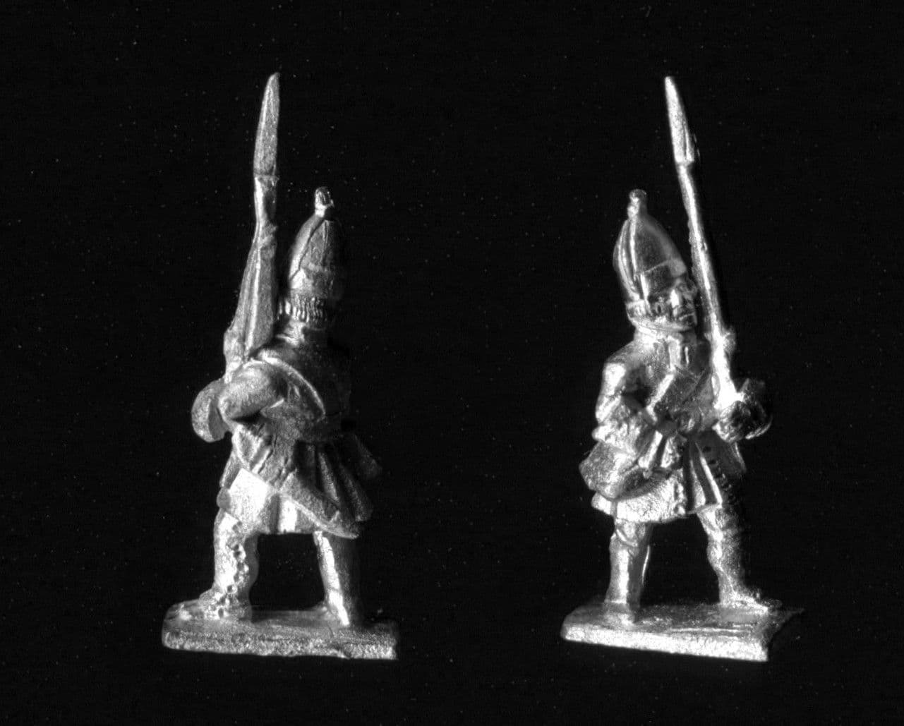 Roundway 15mm Marlburian RM07 British Grenadiers Marching x 7 figs only