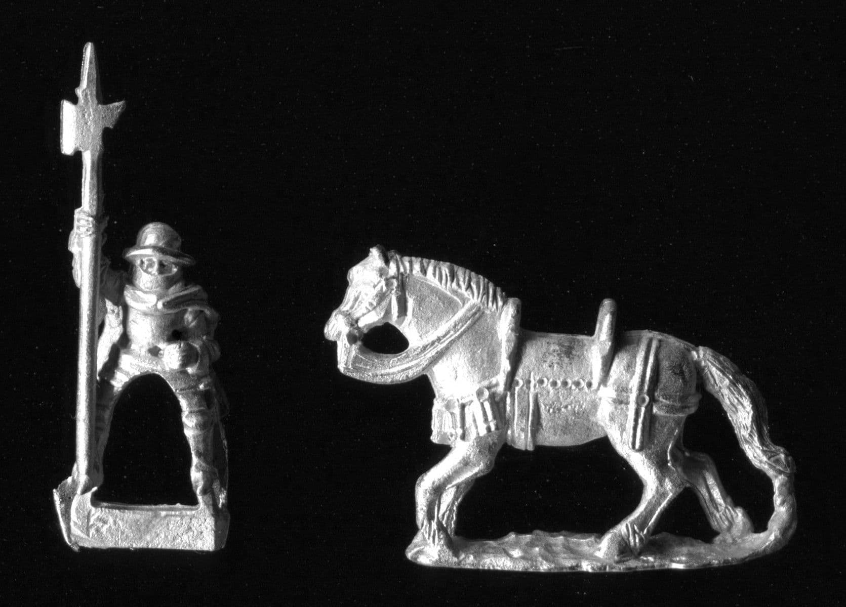 Roundway 15mm Renaissance RKS2 Swiss Armoured Cavalry with Halberd x 4
