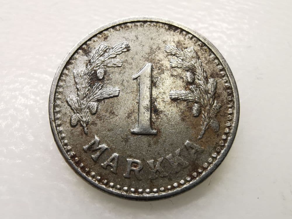 Finland One Markka 1945 S F CS4105