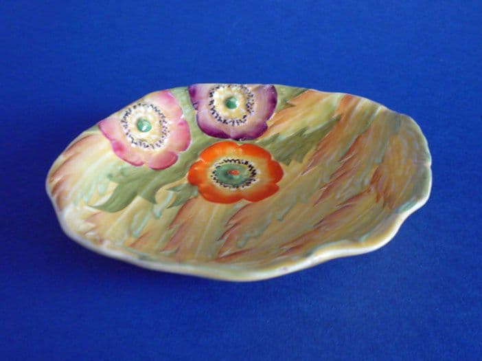 Carlton Ware Embossed Anemone Dish c1935