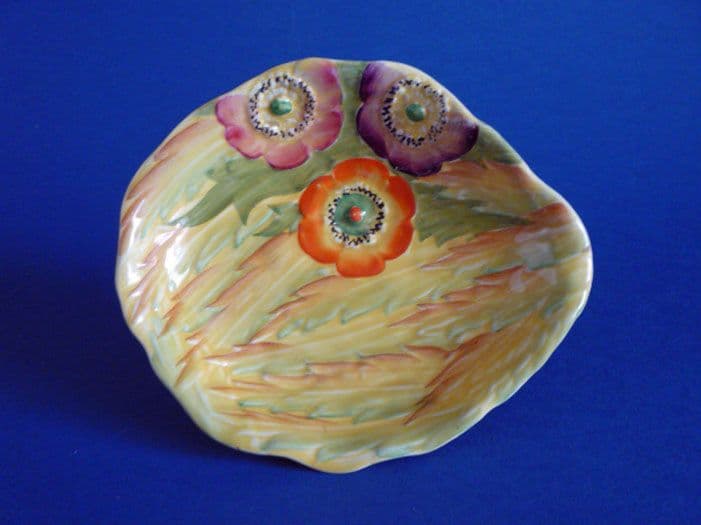 Carlton Ware Embossed Anemone Dish c1935