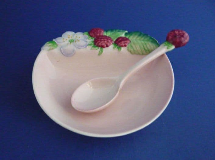 Carlton Ware Raspberry Preserve Dish and Spoon Boxed Gift Set c1939