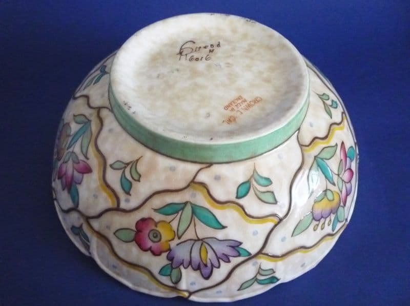 Charlotte Rhead Crown Ducal Trellis Bowl c1939 - Pattern 6016 Sold