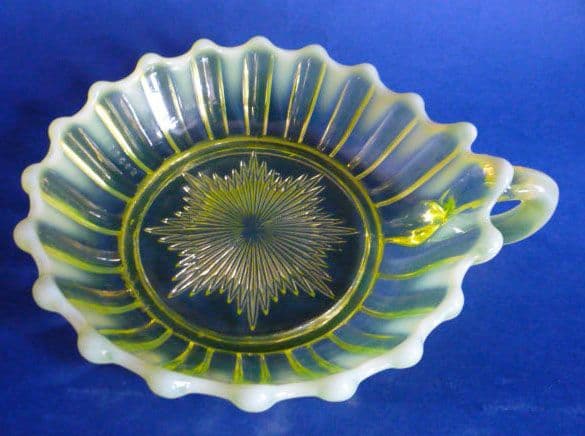 Davidson s Yellow Pearline Glass Brideshead Nappy or Serving Dish c1890 ...