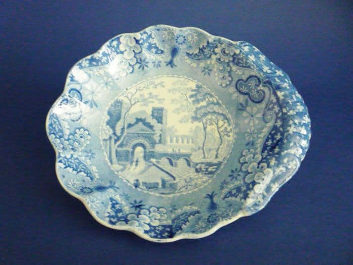 Early Spode Castle Pattern Serving Dish c1820