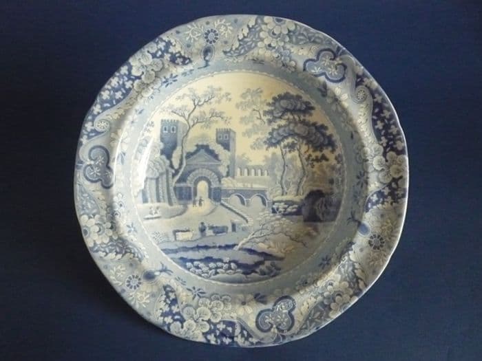 Early Spode Castle Pattern Soup Plate c1815