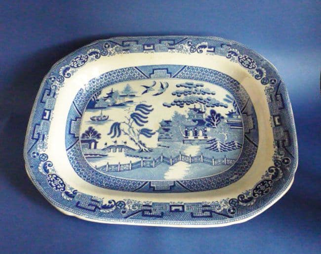 Fine Early Victorian Willow Pattern Meat Plate c1840