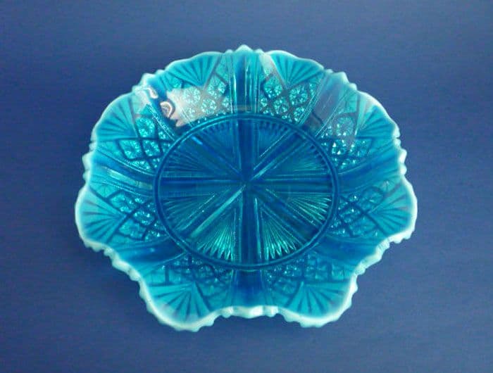 Large Davidson s Blue Pearline Glass Dish - Princess Diana c1890