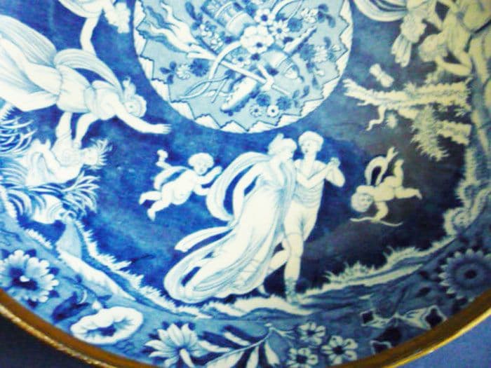 Rare and Lovely Spode Love Chase Pattern Dish c1810 Sold