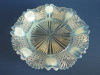 Rare Davidson s Moonshine Glass Richelieu Round Dish c1890