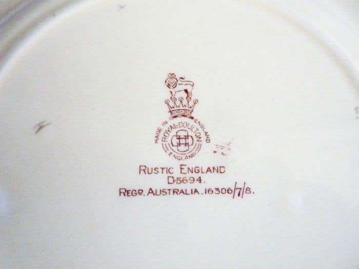 Royal Doulton Rustic England Dorothy Rack Plate D5694 c1945 Sold