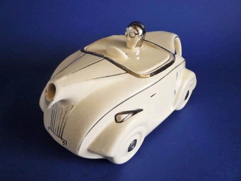 Sadler s Classic 1930s Art Deco Cream Racing Car Teapot OKT42 Sold
