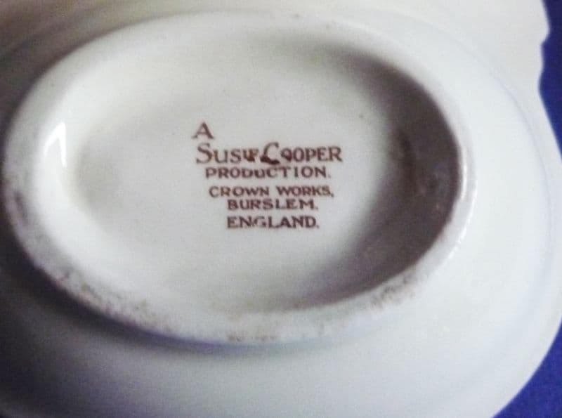 Susie Cooper Crown Works Pottery Green Grey Leaf Double Jam Dish c1935