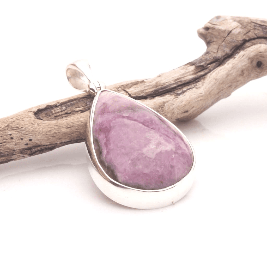 Cobalto Calcite Pendant