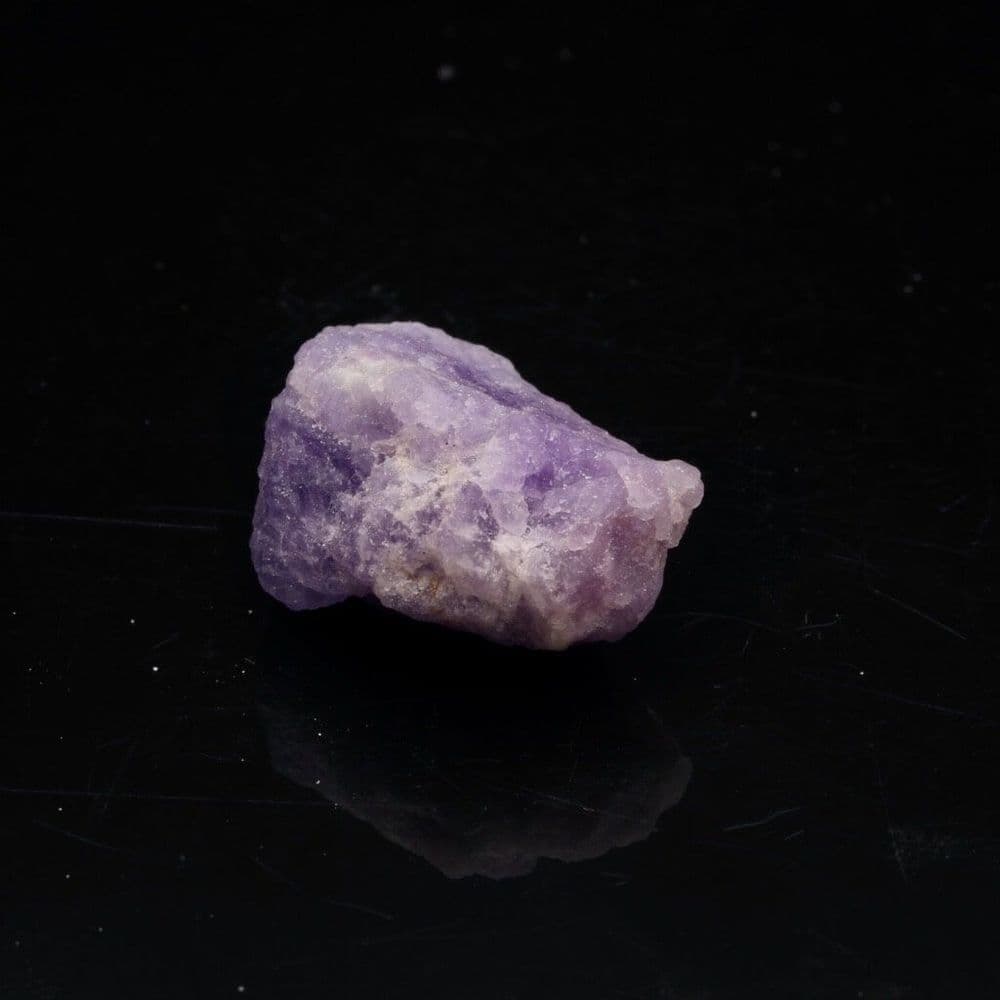 Hackmanite | Crystals For Healing