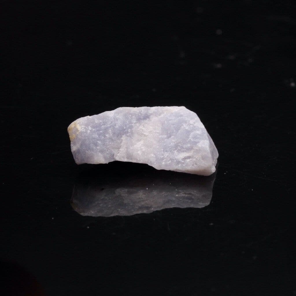 Hackmanite | Crystals For Healing